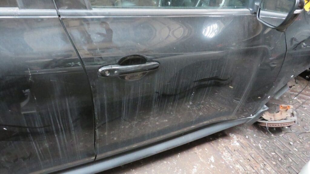 NISSAN JUKE F15 2010-2019 O/S/F DRIVERS SIDE FRONT RIGHT SIDE DOOR ...